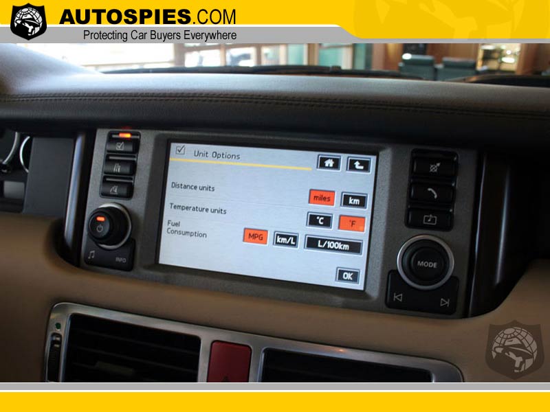 Auto Spies Exclusive-First pics of the 2005 Range Rover DVD Nav system ...