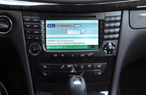 New DVD available from Mercedes-Benz - AutoSpies Auto News