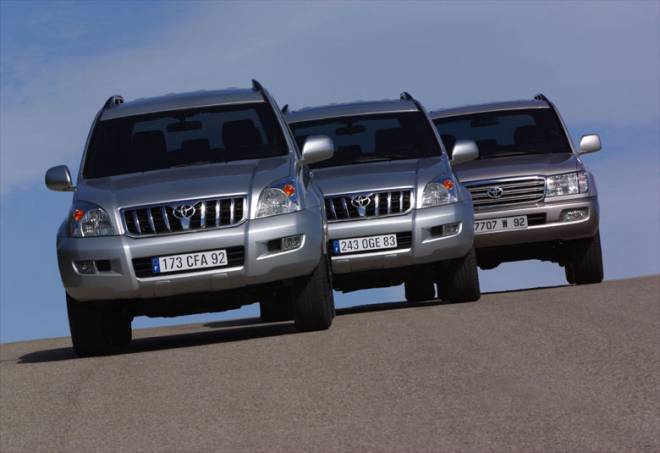 2004 Toyota Land Cruiser - AutoSpies Auto News
