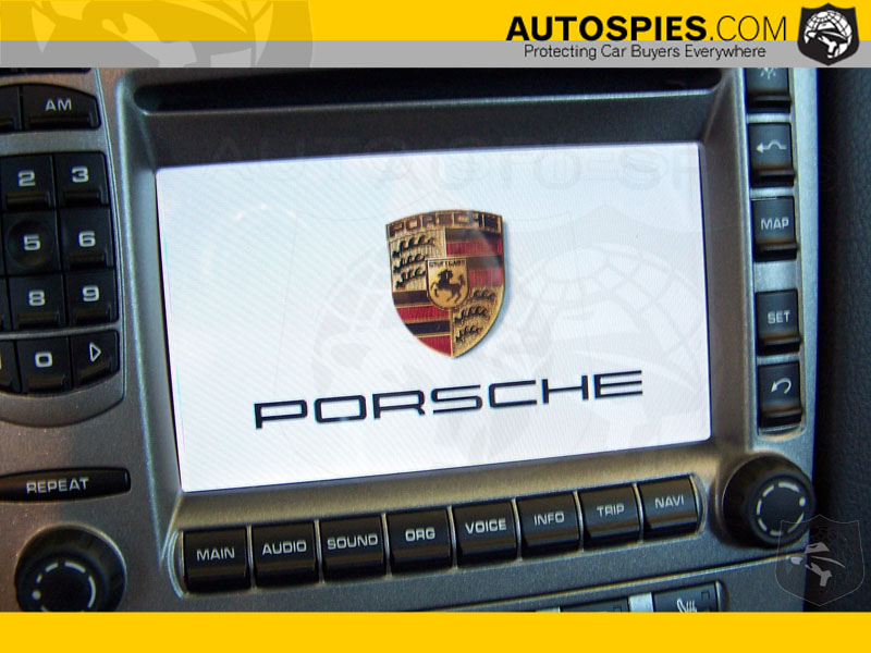 First pictures of the 2005 Porsche 997 PCM system - AutoSpies Auto News