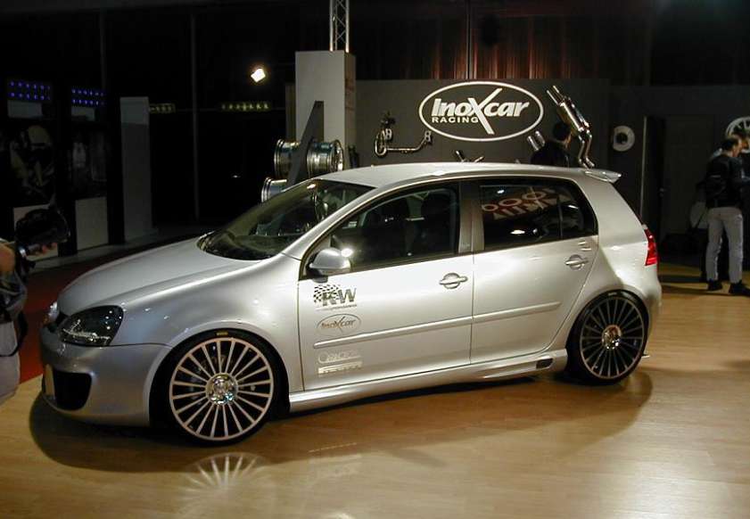 VW Golf 5 - AutoSpies Auto News
