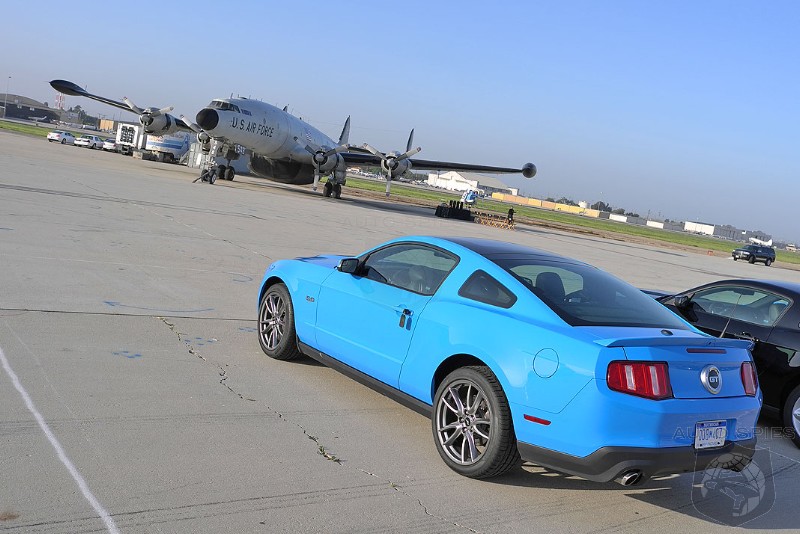 PHOTO GALLERY UPDATED: Ford's Devil-The 2011 Mustang V8 - AutoSpies ...