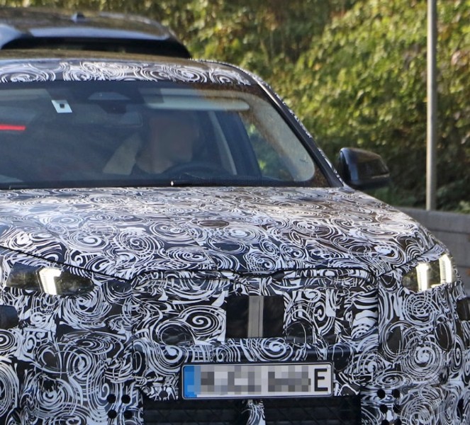 BMW iX2 Electric Test Mule Rumored To Have 300HP - AutoSpies Auto News