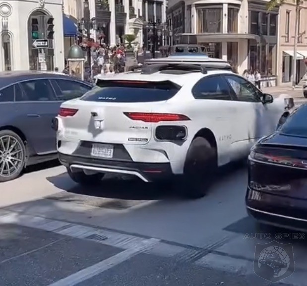 WATCH: Los Angeles Police Pull Over Waymo Robotaxi For Driving Like A ...
