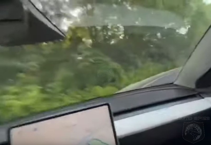 WATCH: Autopilot Crash Caught From The INSIDE - Who Failed? Driver Or ...