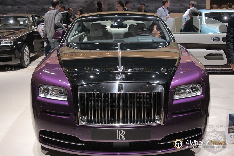 Rolls-Royce mulls SUV to challenge Bentley - AutoSpies Auto News